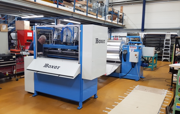 Underfloor Heating Plate Forming Machine